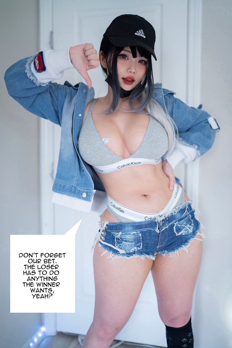Solo Girlfriend Doujin Style Photo-book [LIMITED TIME PRE-ORDER] – Hanabunny